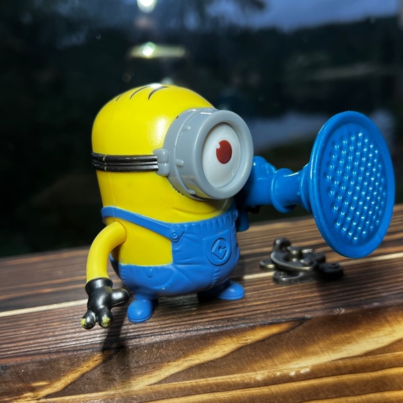 McDonald's | Toys | Despicable Me 2 Minion Stuart Universal Studio ...